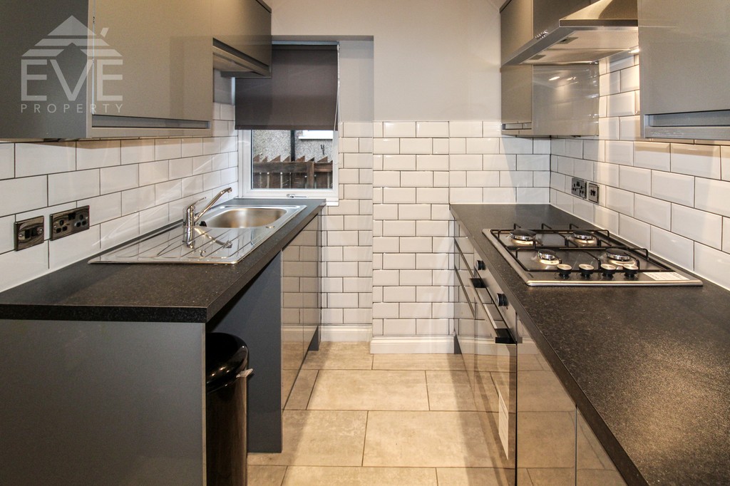 Croftfoot Road, Croftfoot, Glasgow - Eve Property